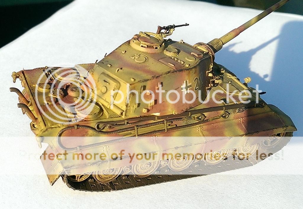 Revell King Tiger 1:72 - Ready for Inspection - Armour - Britmodeller.com